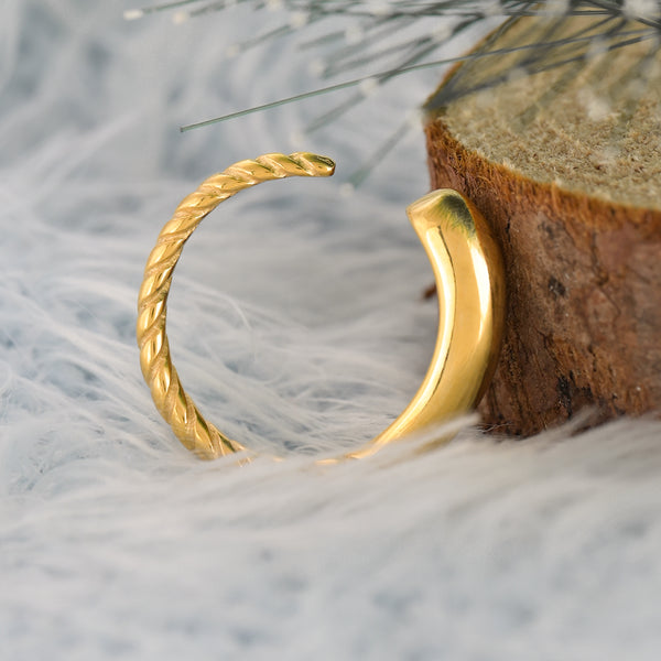 Shop Dainty Rings from Palmonas | Dainty Engagement Rings – PALMONAS