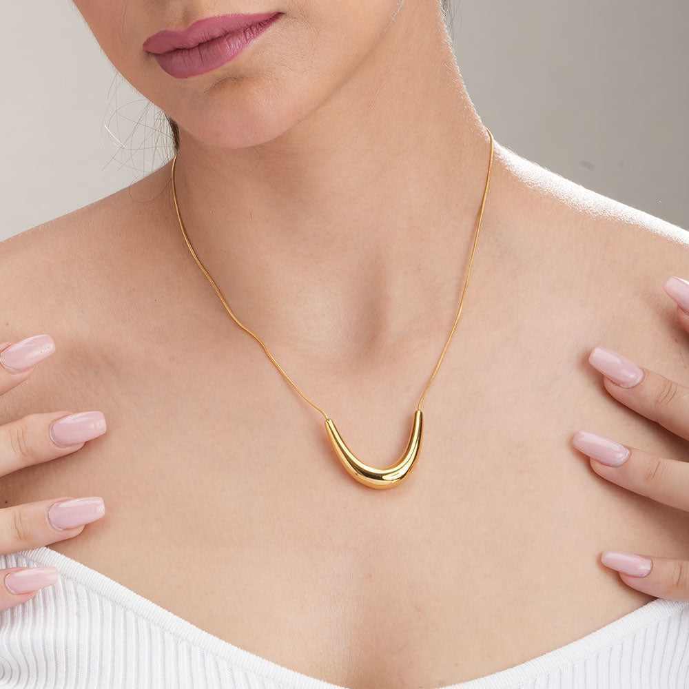 Golden Boomerang Necklace – PALMONAS