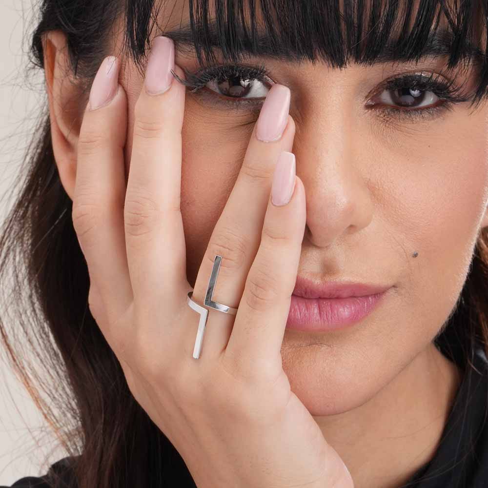 Modern L-Shaped Silver Band Ring – PALMONAS